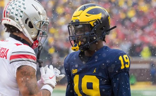 Mixing it up and backing it up: Michigan's Rod Moore embraces ...