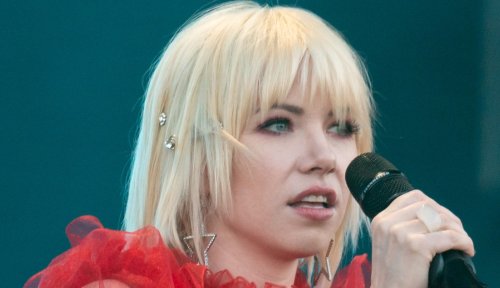Carly Rae Jepsen Reacts to Succession’s Brian Cox, Sarah Snook Dancing ...