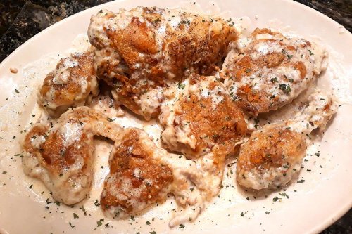5-Ingredient Baked Amish Chicken Recipe Makes Its Own Cream Gravy ...