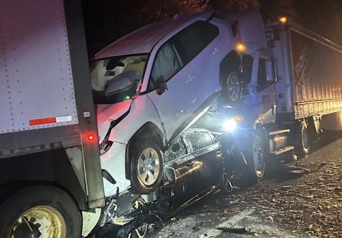 Police Icy Roads Likely Caused 15 Vehicle Chain Reaction Crash On
