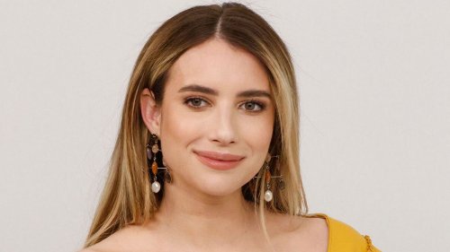 this-is-the-longest-blondest-hair-i-ve-ever-seen-on-emma-roberts