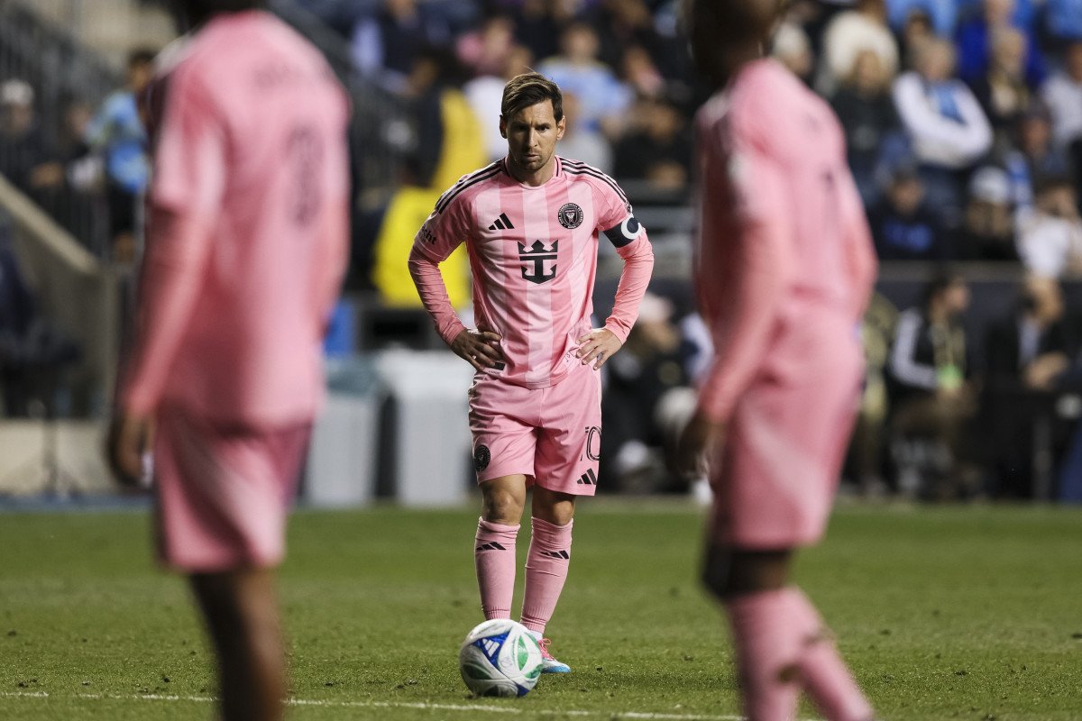 Lionel Messi Makes History With 67th Free Kick Goal | Flipboard