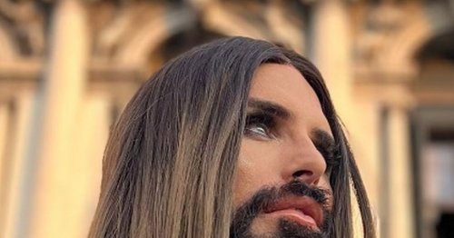 Rylan Clark Fans Think He Looks Like Forgotten Celebrity With Long Hair Flipboard