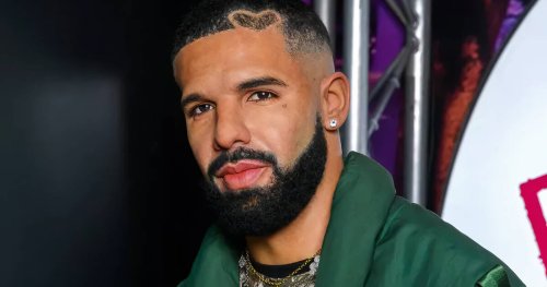 Drake serves big hot daddy energy as a wax figure at Madam Tussauds ...