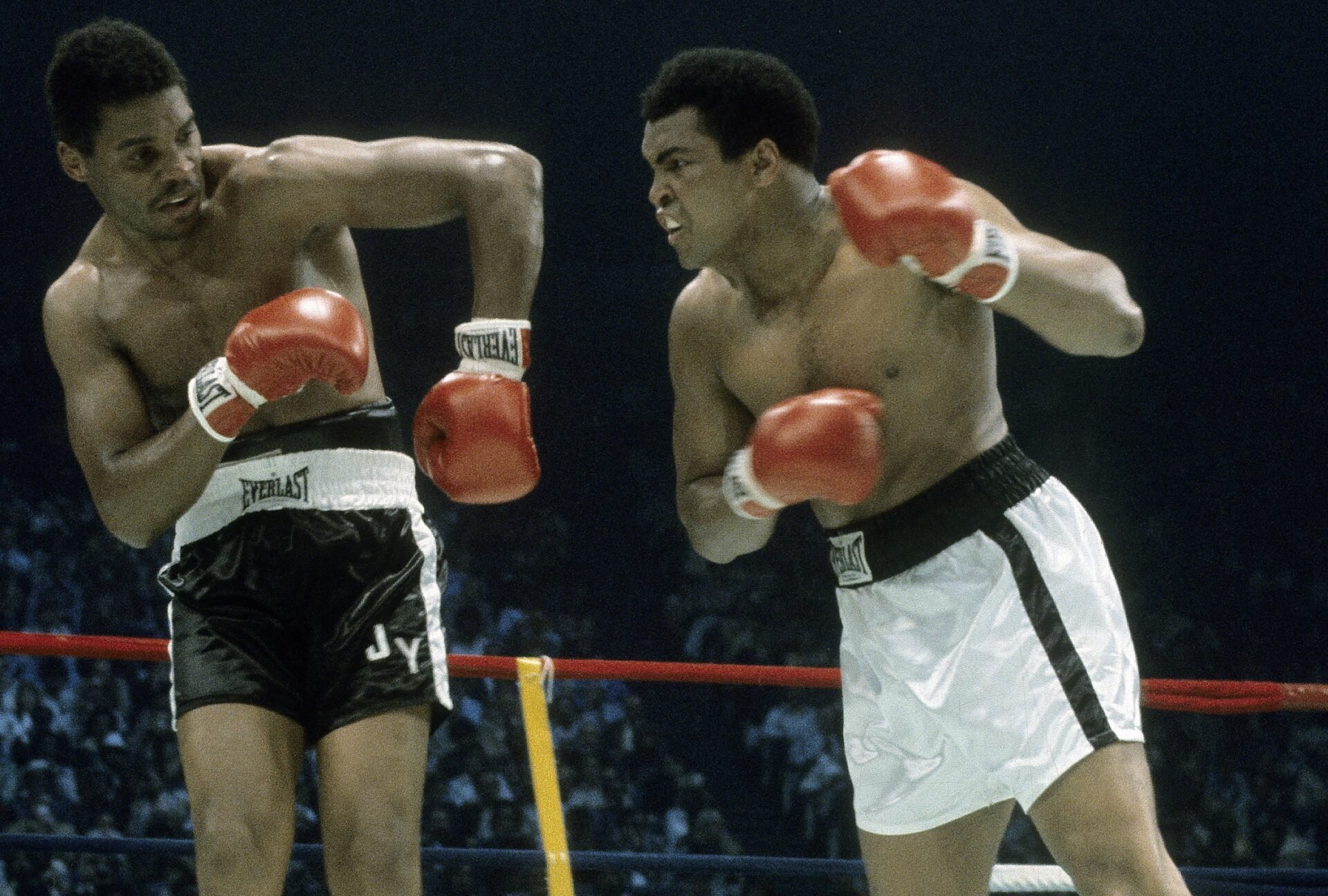 34-year-old Muhammad Ali defeated former George Foreman opponent in ...