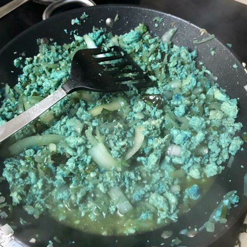 30 Pics Of Unhinged Foods That People Were Planning To Eat | Flipboard