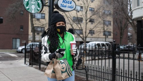 For Chicago s Frustrated Restaurant Workers Life Will Never Be The for-chicago-s-frustrated-restaurant-workers-life-will-never-be-the