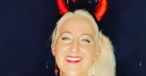 Teacher banned for sending sexual messages to student now teaching at ... Teacher banned for sending sexual messages to student now teaching at ...
