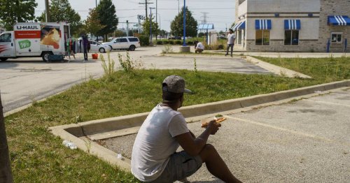 Letters: Illinois should issue its own work permits to migrants | Flipboard