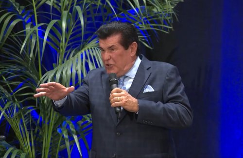 Televangelist Peter Popoff is selling his California mansion for $8.1M ...
