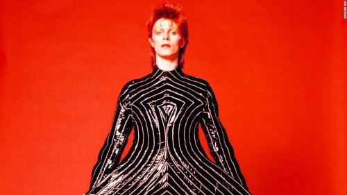 David Bowie Archive Of 80 000 Items To Be Made Public For The First david-bowie-archive-of-80-000-items-to-be-made-public-for-the-first