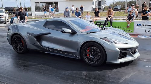[VIDEO] 2023 Corvette Z06 Making Some Quarter Mile Passes vs McLaren ...