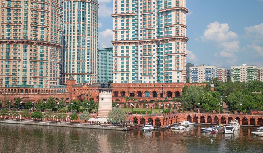 Russian stuff blowing up: Suicide bomber cited in Moscow assassination ...