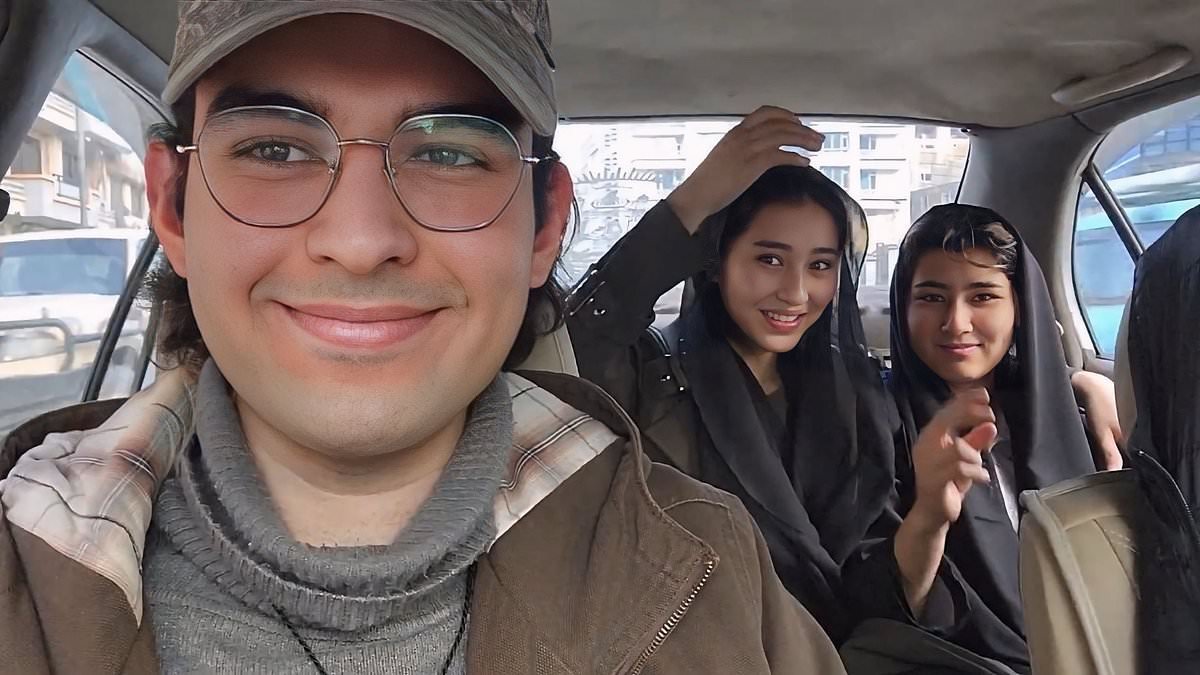 Lesbian Afghan teen faces being tortured and stoned to death along with ...