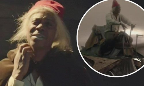 Dave Chappelle brings back his iconic 'crackhead' character Tyrone ...