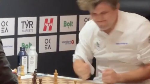 Moment 'world's greatest' chess player loses his composure and slams ...
