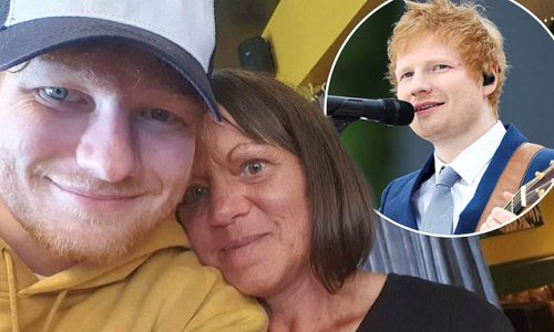 Ed Sheeran shocks fans as he makes a surprise visit to a pub in New ... Ed Sheeran shocks fans as he makes a surprise visit to a pub in New ...
