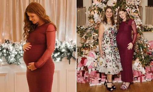 Bill Gates Pregnant Daughter Jennifer, 26, Cradles Bump With Mom ...