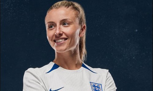 Leah Williamson models new Lionesses kit ahead of the World Cup this ...