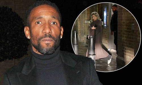 Jermain Defoe continues to fuel romance rumours as he leaves restaurant ...