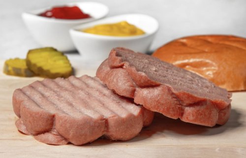 These hot dog rounds might be the most polarizing cookout food — and ...