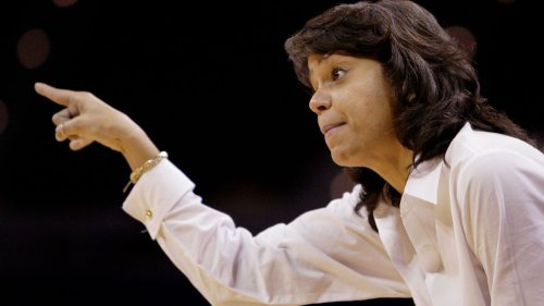 Carolyn Peck among 12 finalists for induction into Women's Basketball ...