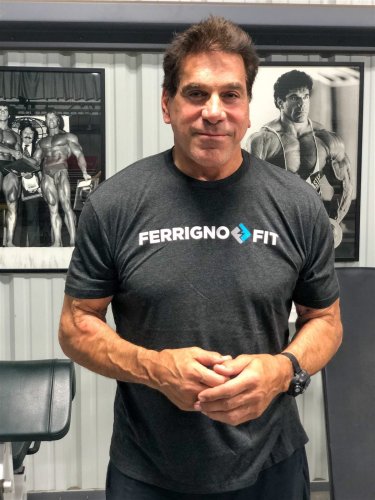 “Like A Complete Rebirth”: Lou Ferrigno Who Lost His Hearing Abilities ...
