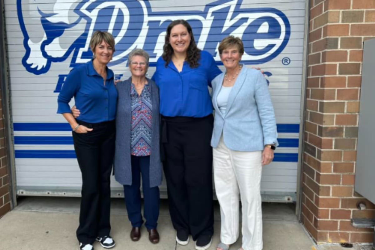 Meet Jan Jensen’s Wife Julie Fitzpatrick – a Physical Therapist Who ...