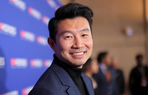 Simu Liu Shows Off His Impressive Basketball Skills After Joining NBA ...