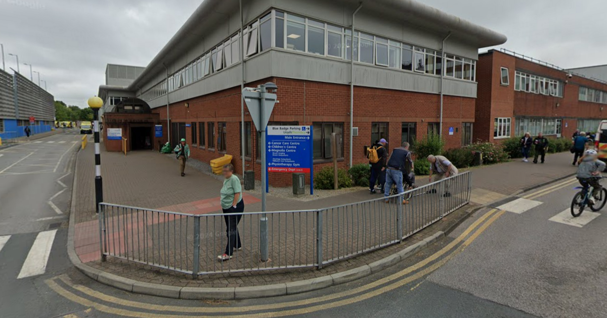Yorkshire hospital patient chokes to death on piece of toast after ...