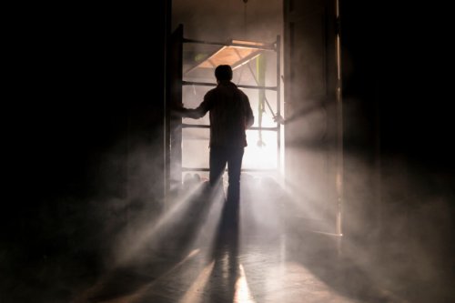 This is What 'Shadow People' Really Are, According to One Psychic ...