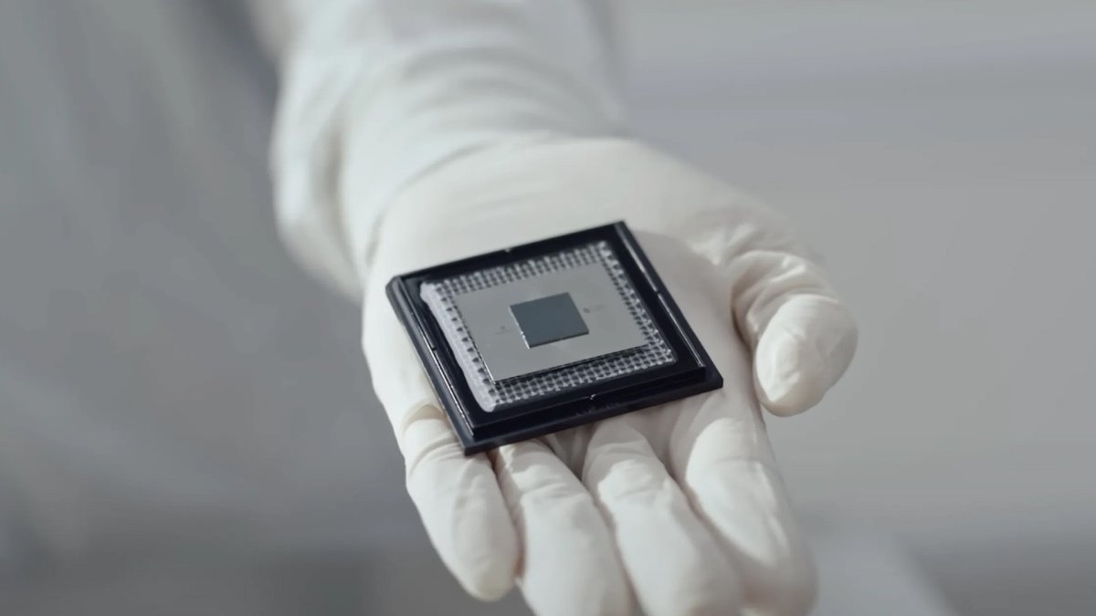 Google Reveals Next-Generation 'Willow' Quantum Computing Chip | Flipboard Google Reveals Next-Generation 'Willow' Quantum Computing Chip | Flipboard