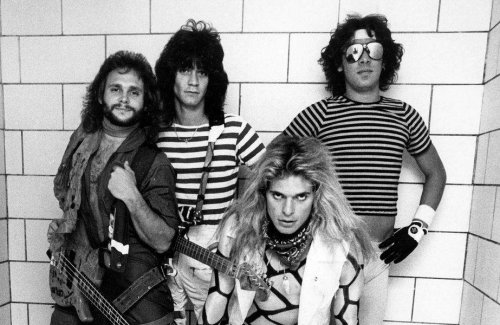 Watch footage from the final concert of the original Van Halen line-up ...