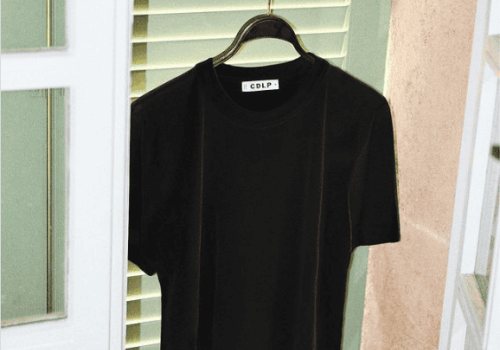 18 Of The Best Oversized T Shirts That Still Fit Perfectly 2022 18-of-the-best-oversized-t-shirts-that-still-fit-perfectly-2022
