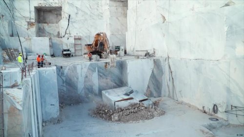 World's most precious marble mined in a Tuscan mega quarry | Flipboard