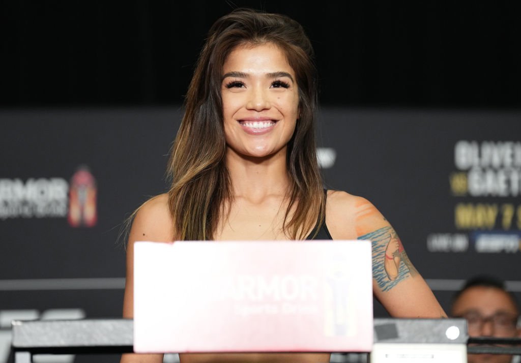 Tracey Cortez keeps going viral with her photos outside the MMA cage ...