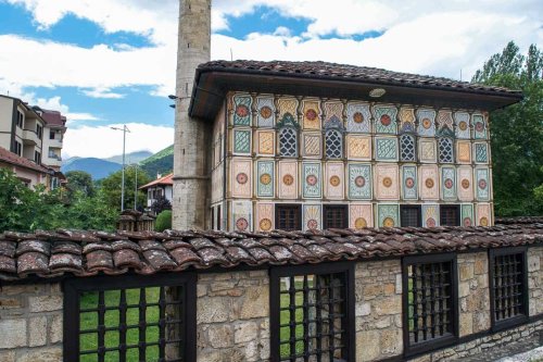 See One of Europe's Most Beautiful Mosques in This Small Balkan City ...