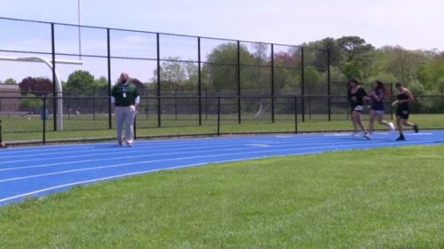 Middle school running program helps students strengthen their mental ...