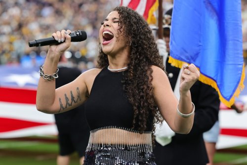 Samantha Irving gets backing from former WWE colleague | Flipboard