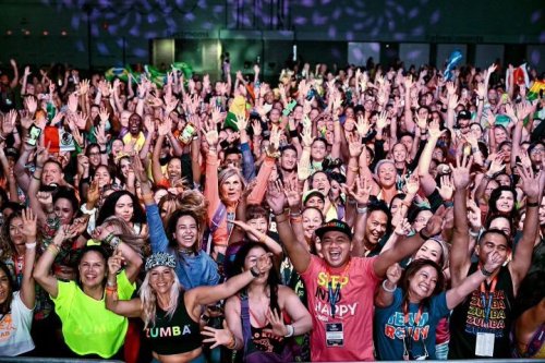 Alberto "Beto" Pérez asegura que "Zumba es mi vida" | Flipboard