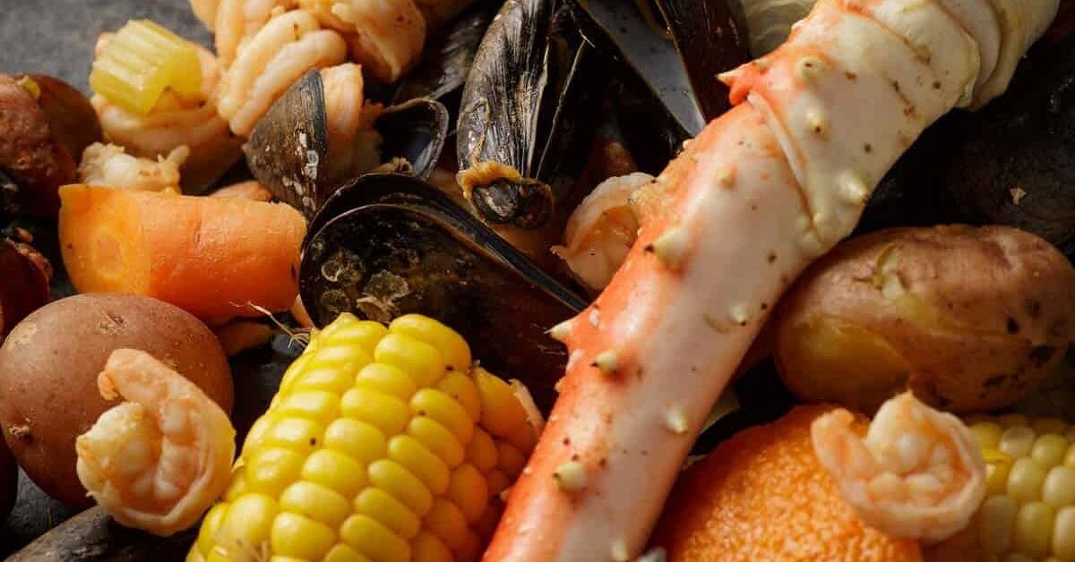 Try these easy recipes for the best seafood boil | Flipboard