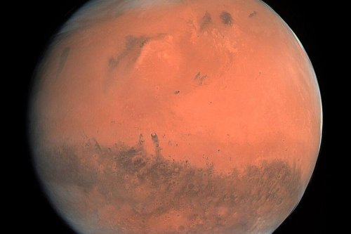 Scientists May Have Finally Solved The Mystery Behind Mars’ Red Color ...
