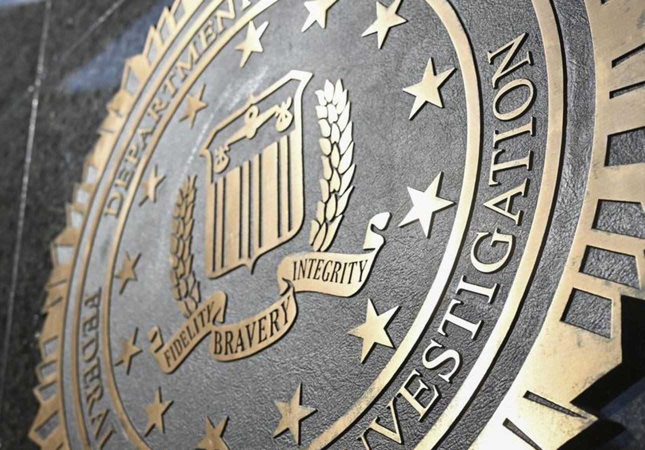 FBI Warns iPhone And Android Users—Delete Any Texts Received | Flipboard FBI Warns iPhone And Android Users—Delete Any Texts Received | Flipboard