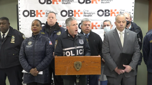 New York Off Duty Cop Shot During Attempted Robbery Dies Flipboard