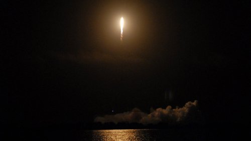 Spacex Launches 56 New Starlink Satellites Lands Rocket At Sea Flipboard