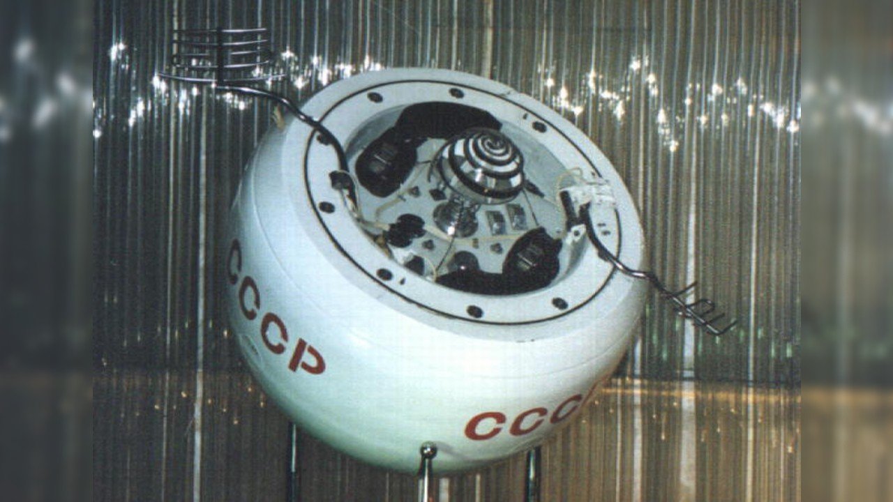 Soviet Venus Probe Kosmos 482 Reenters Safely After 53 Years in Orbit | Flipboard