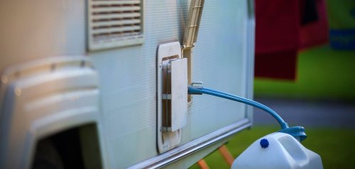 Gas- und Stromanschluss beim Wohnmobil: So einfach geht sicheres Camping | Flipboard