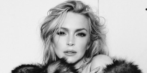 “dont Know Who That Woman Is” Lindsay Lohan Stuns With Her Look And Missing Freckles In New Ad