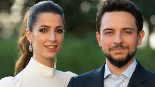 Queen Rania's daughter-in-law Princess Rajwa's £4m engagement ring is ...