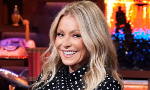 Kelly Ripa is a beach bombshell in red hot swimsuit alongside husband ...